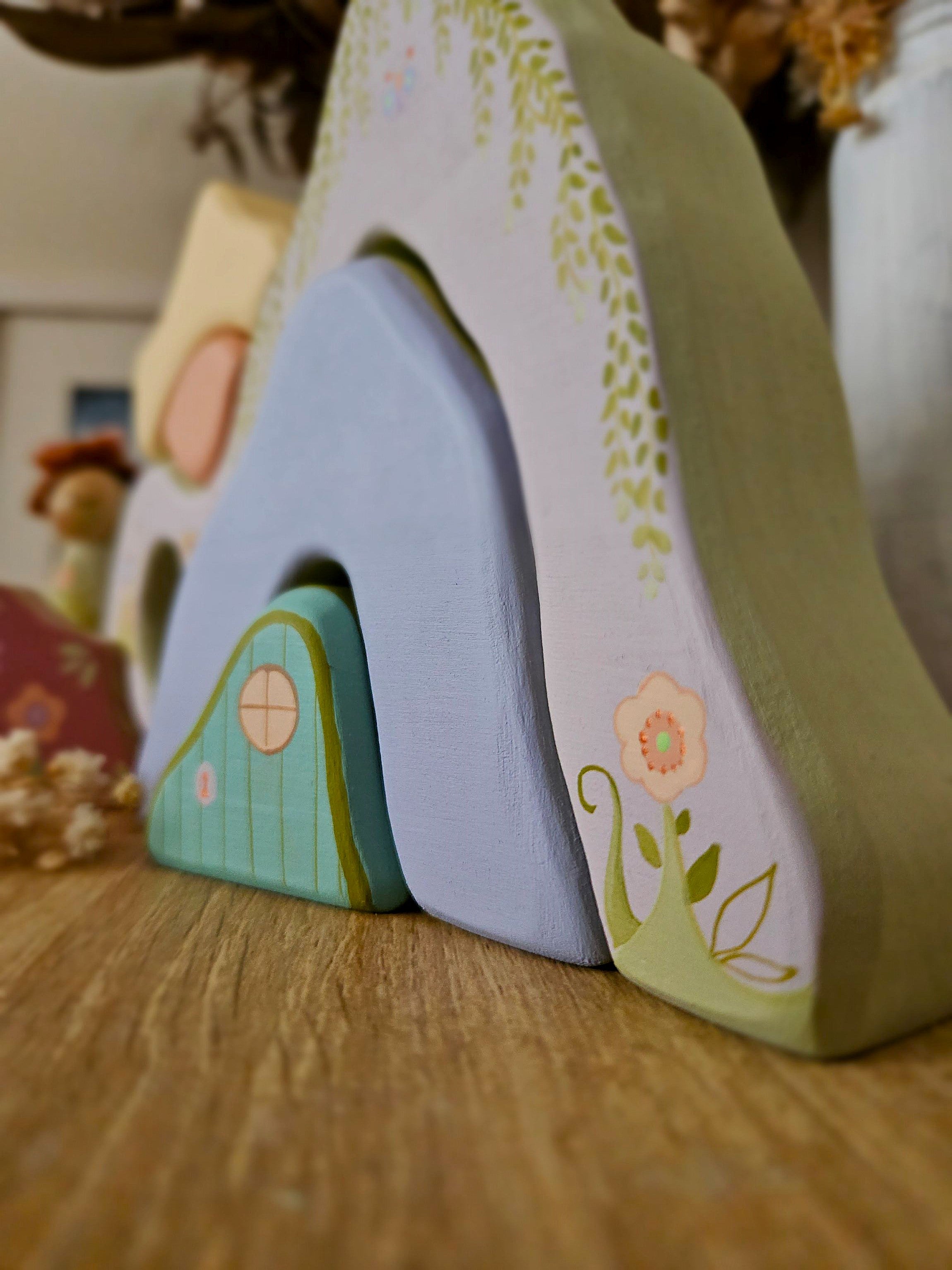 Glimmer Mountain | Sunlit Folk