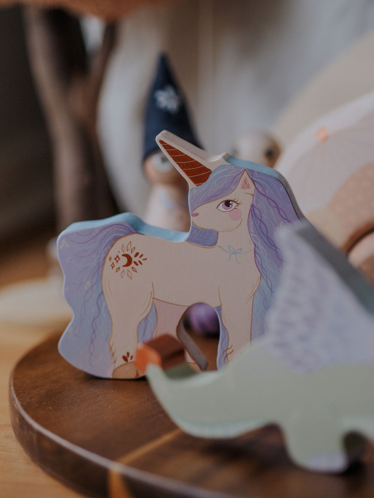 Moonbeam the Unicorn | Sunlit Folk